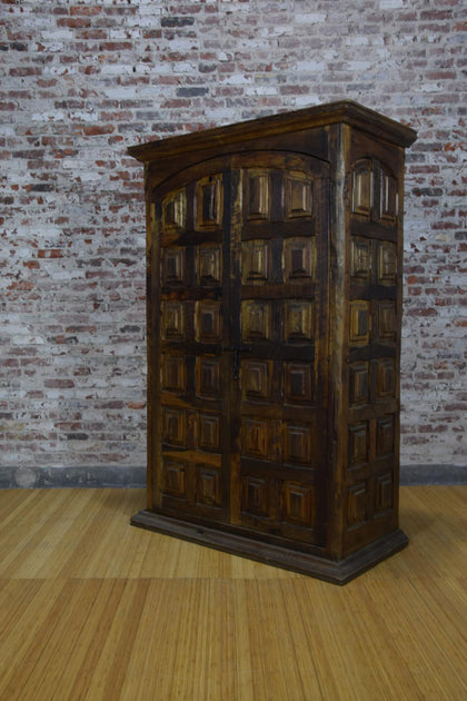 Barn Wood Armoire - Latch Hardware AR-005 | ABBA CORPUSA